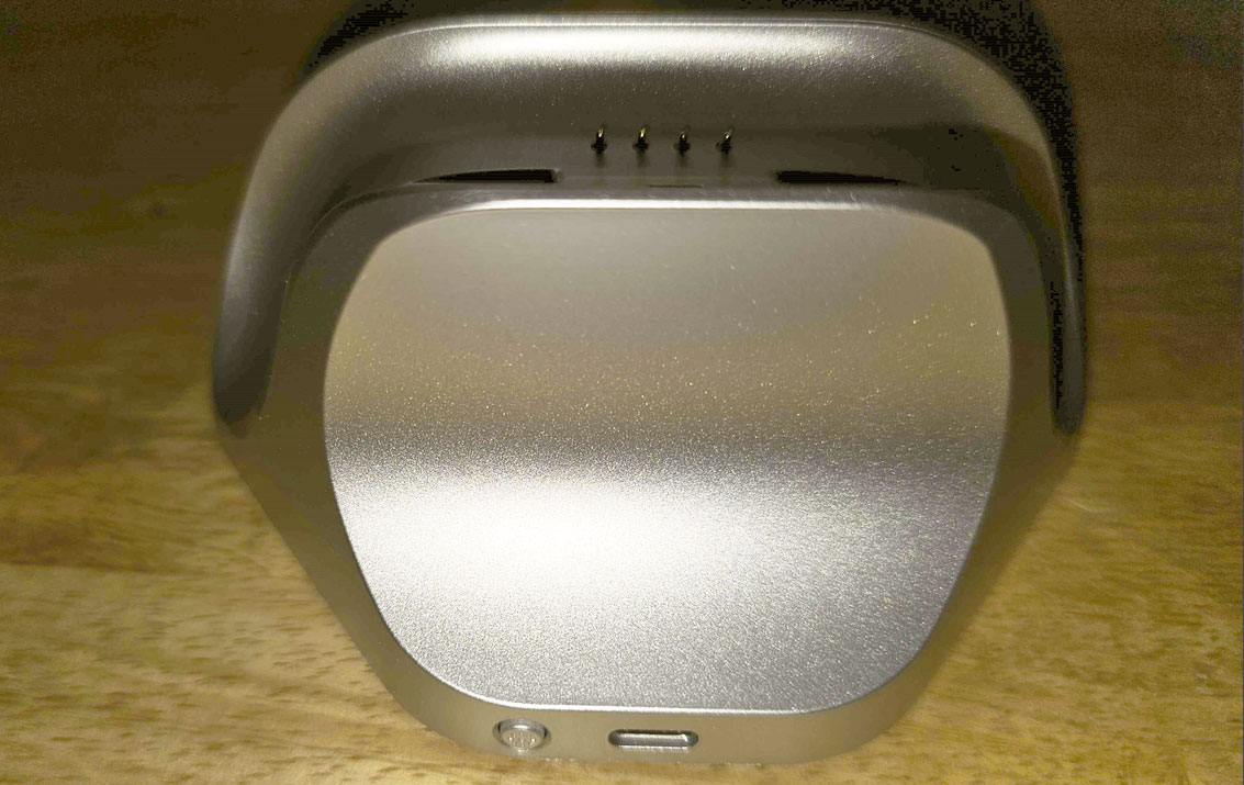 IINE Aether Radiant Silver Wireless Controller with Charging Dock for ...